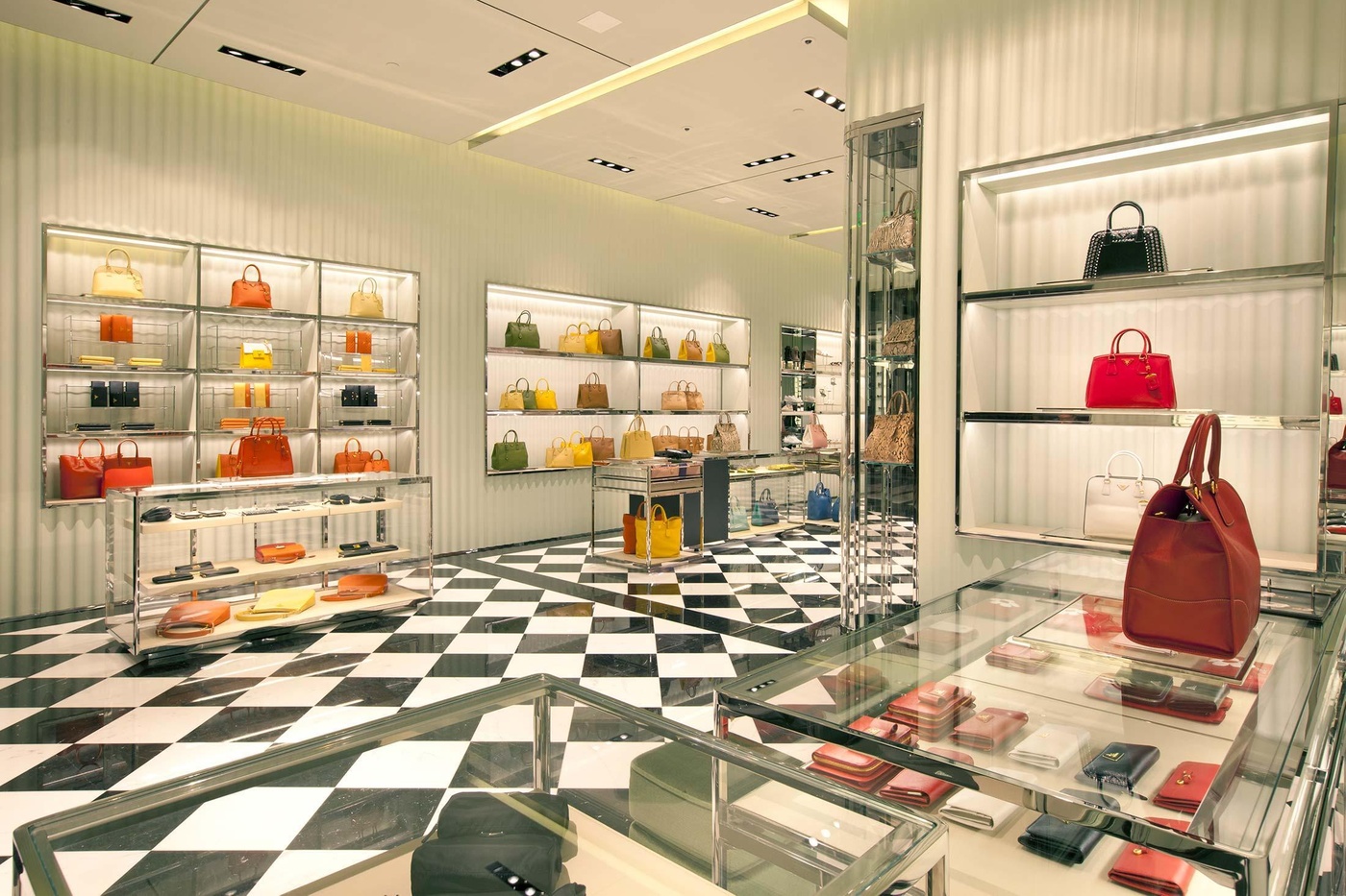 Origin | Prada Aventura